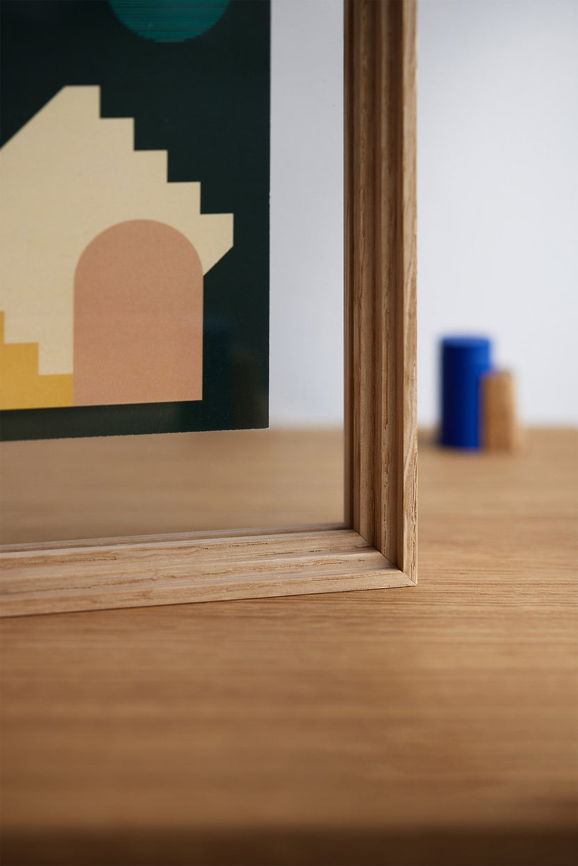 Standing Frame │ Designed by MOEBE – moebe.dk